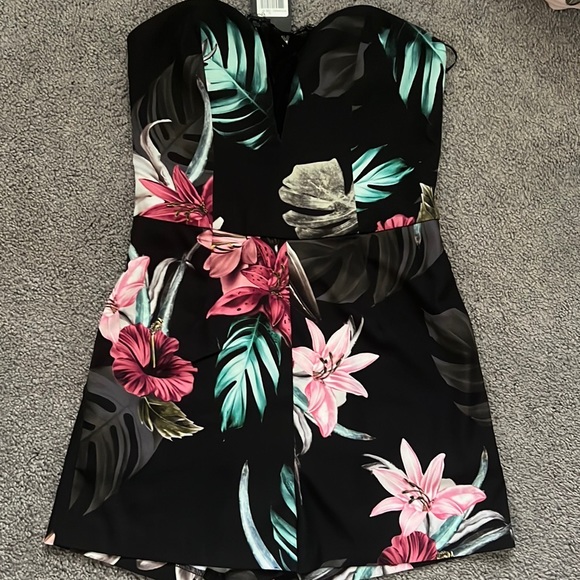 Guess | Pants & Jumpsuits | Nwt Guess Romper | Poshmark